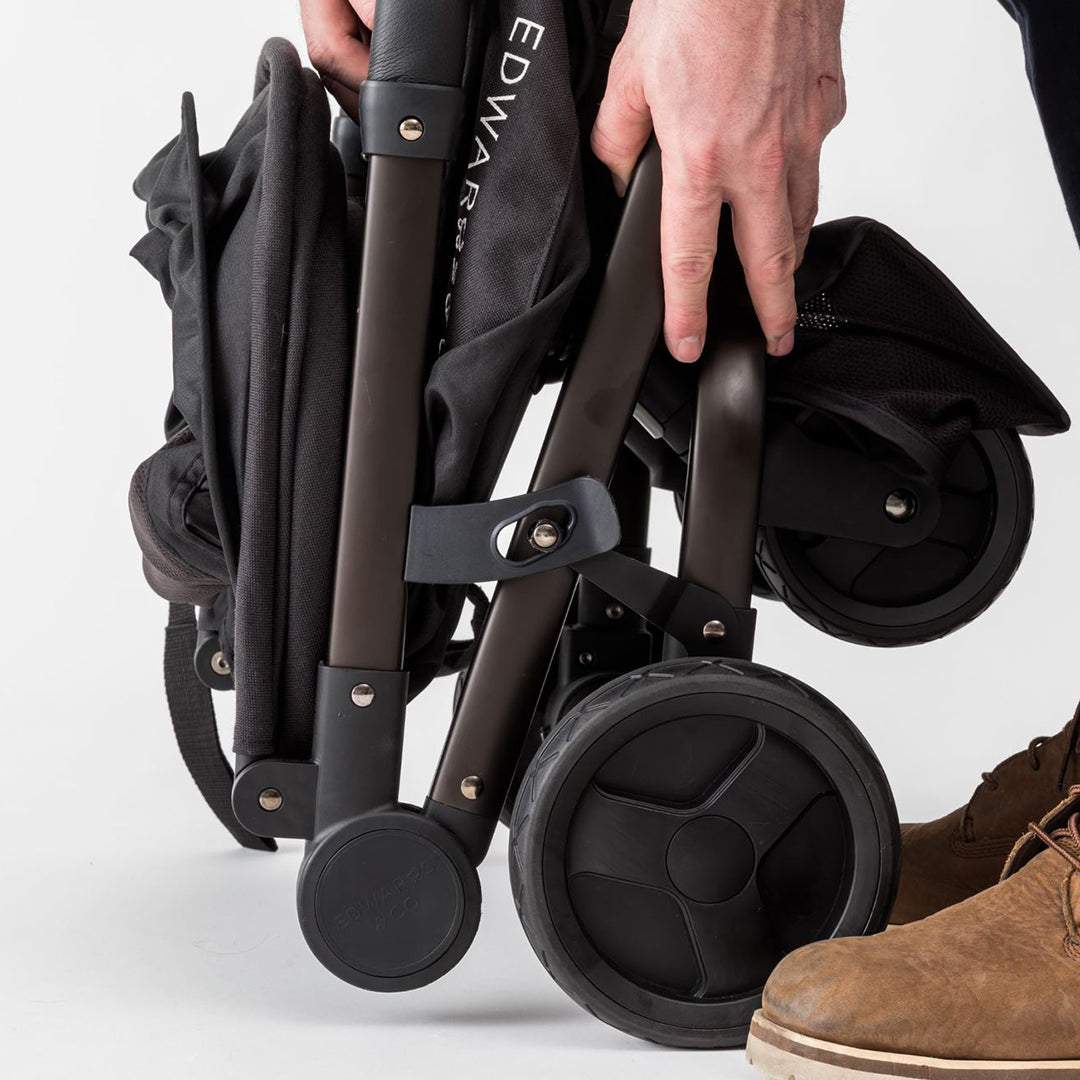 Otto Compact Stroller - Lightweight and Adaptable | Edwards & Co NZ